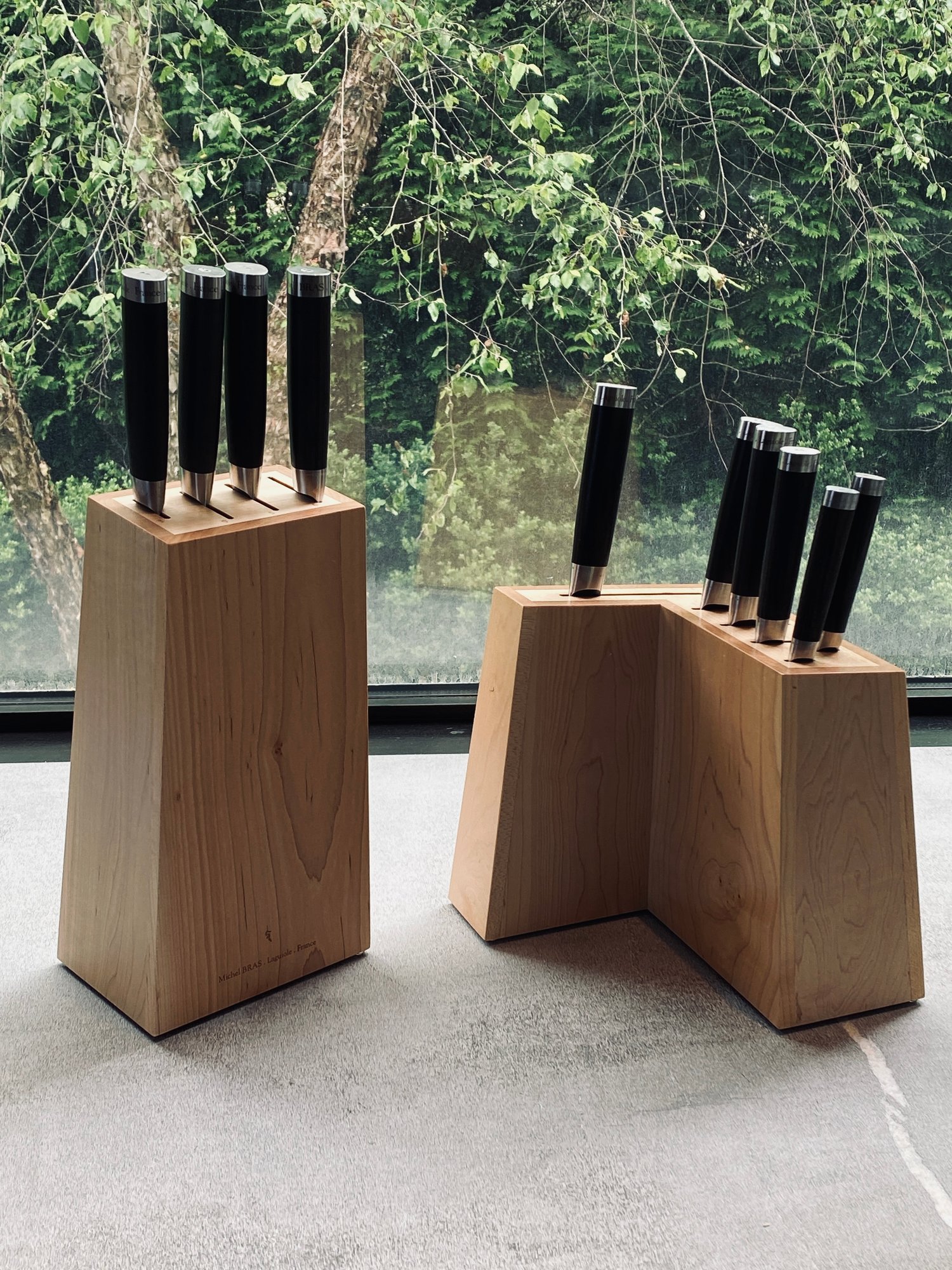 Michael Bras Laquiole France 10 Knife Set With 2 Block #10067 ...