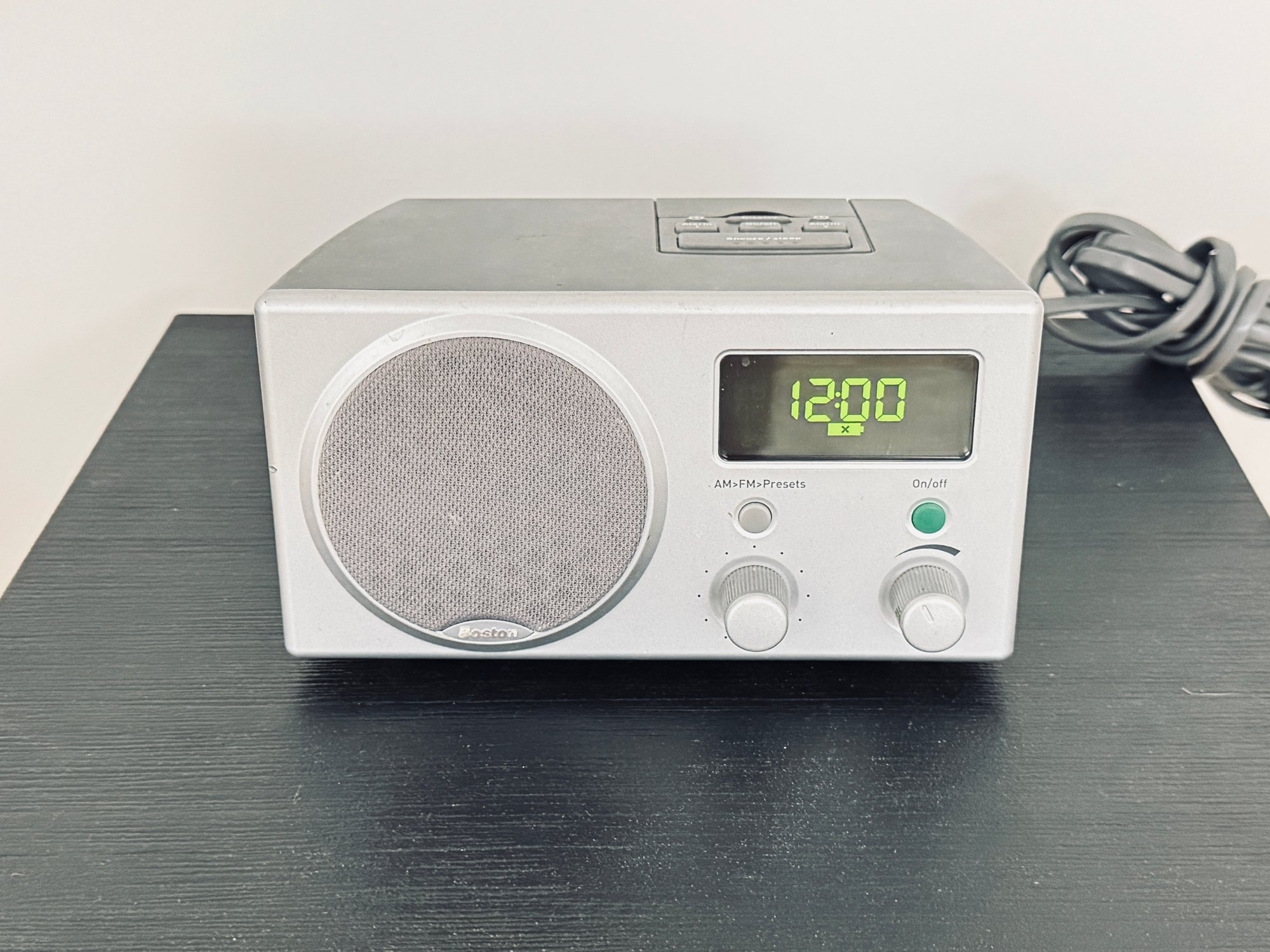Boston Acoustics Recepter Radio AM FM Dual Alarm Clock Radio Silver ...