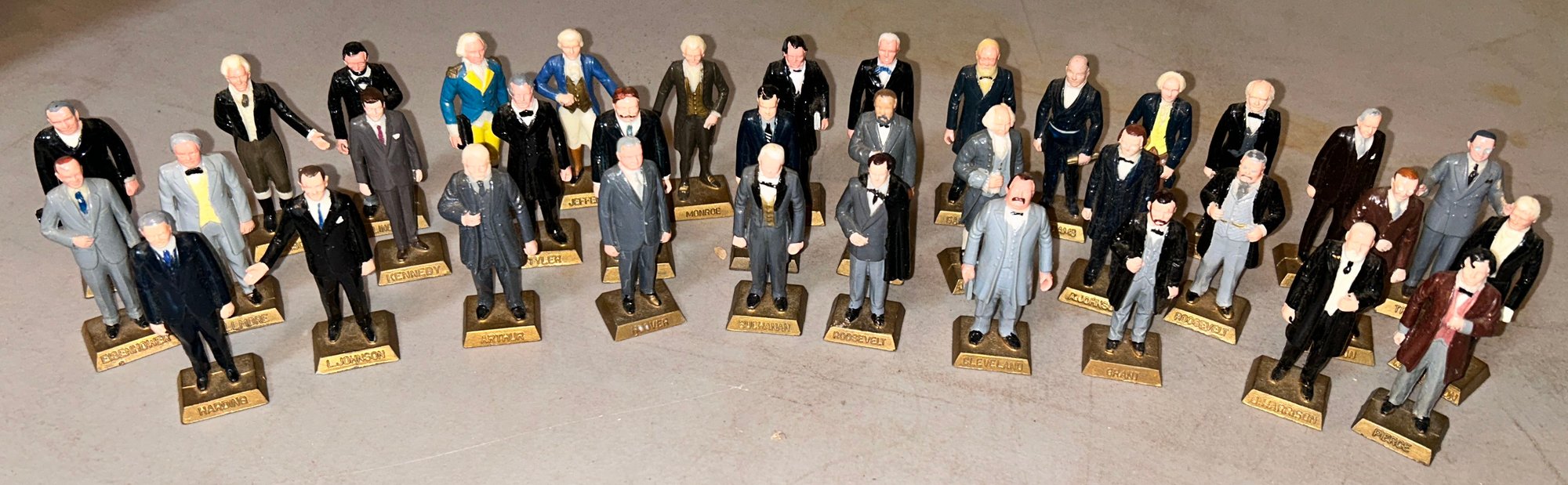 36 Pcs Plastic Miniatures Statues Of The United States Of America ...