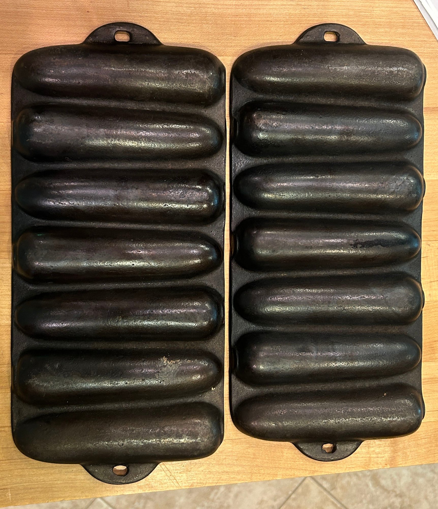 2 Pcs Vintage Cast Iron Corn Stick Muffin Pans, 13"X 6" #25073 ...