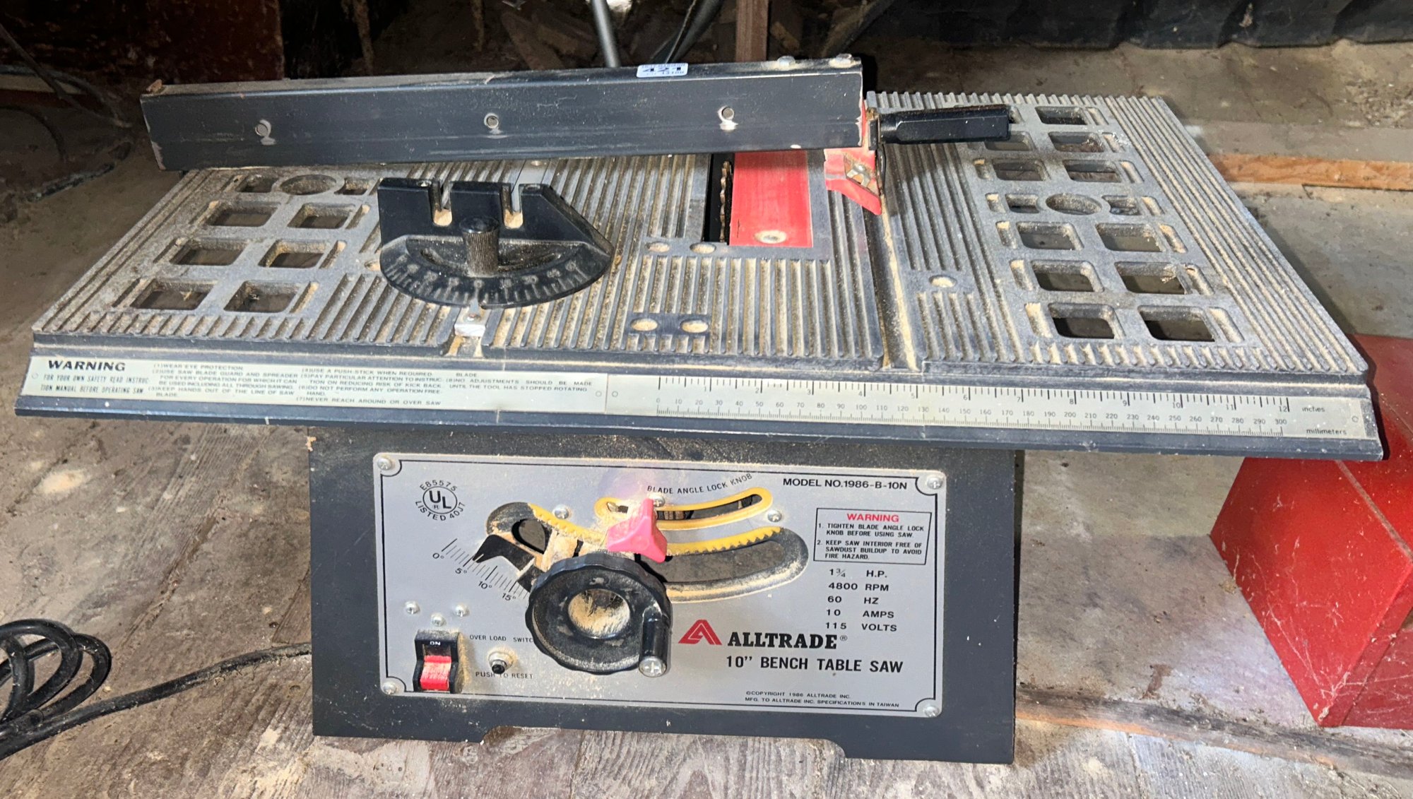 Alltrade 10" Bench Table Saw, 27" X 17" X 16"H #13100 | Auctionninja.com