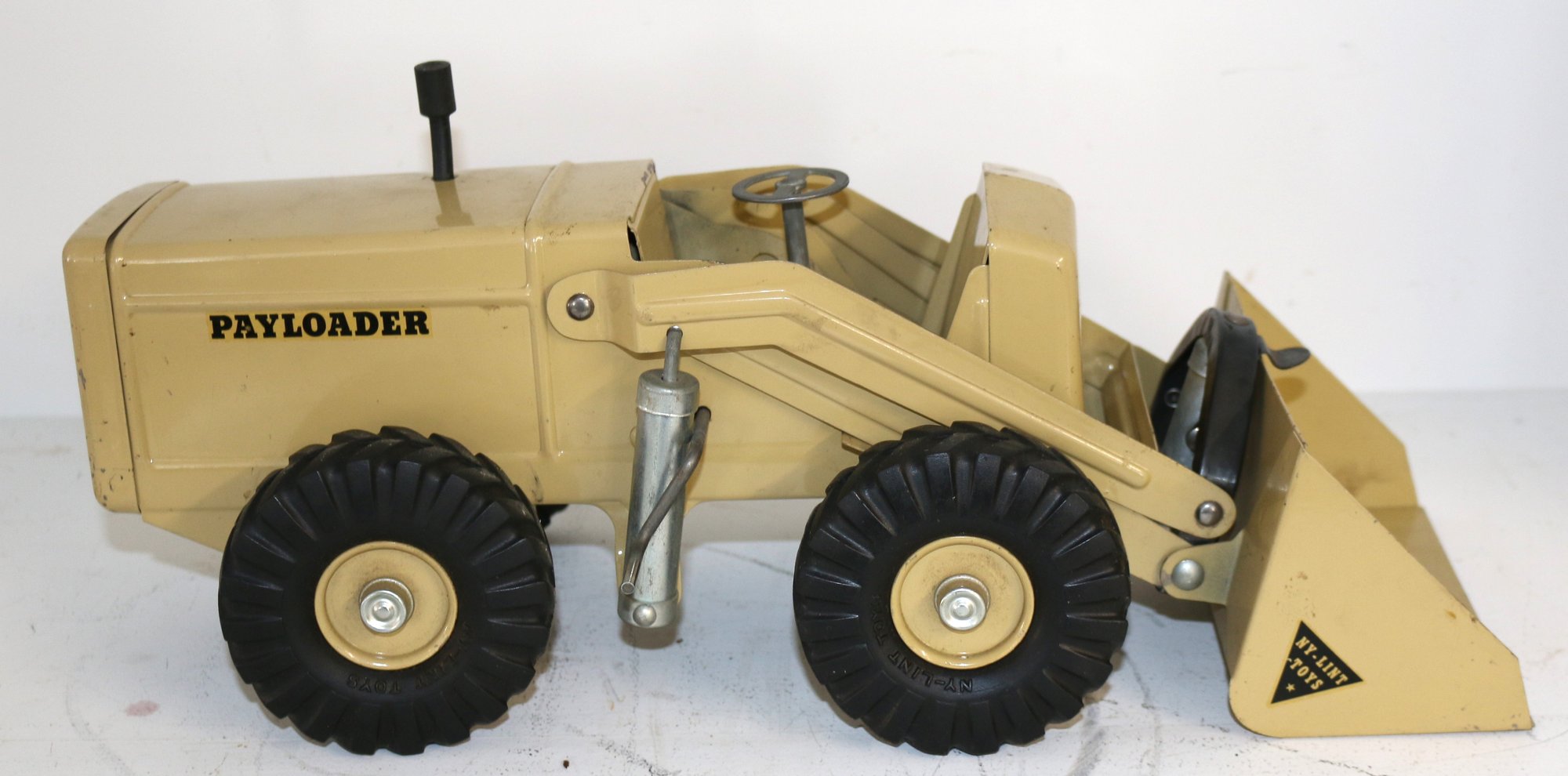 1950's Nylint - Hough Payloader Model 1600 - Excellent Original ...