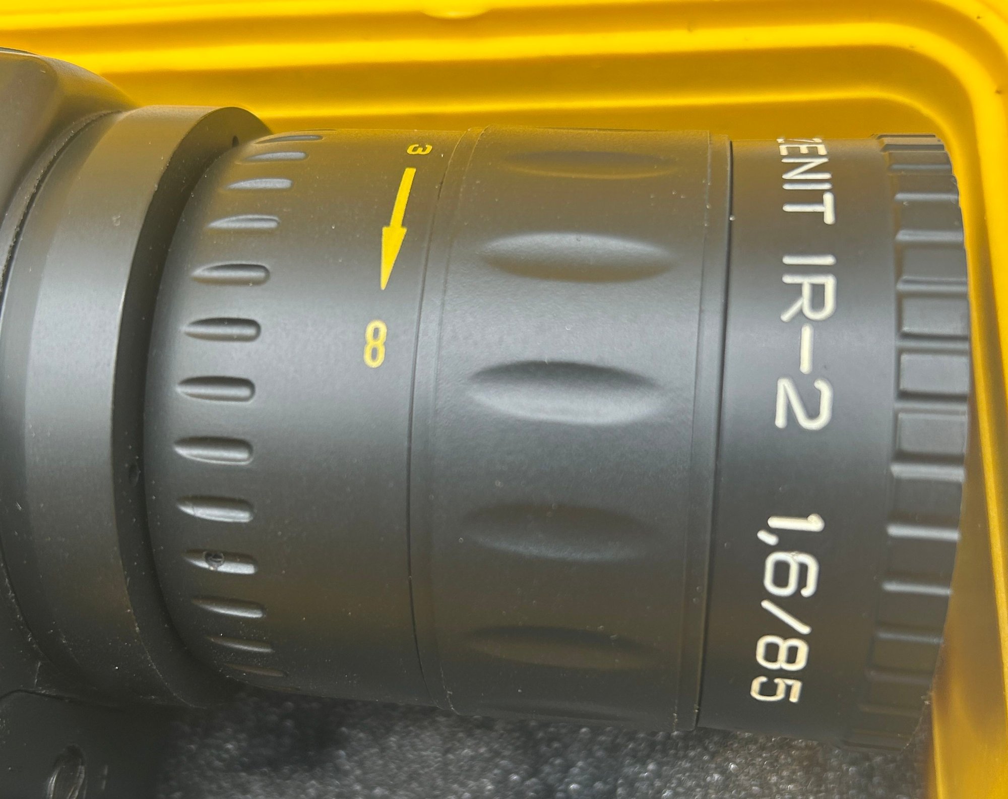 Bushnell Night Vision Scope In Plastic Carrying Case #21783 ...