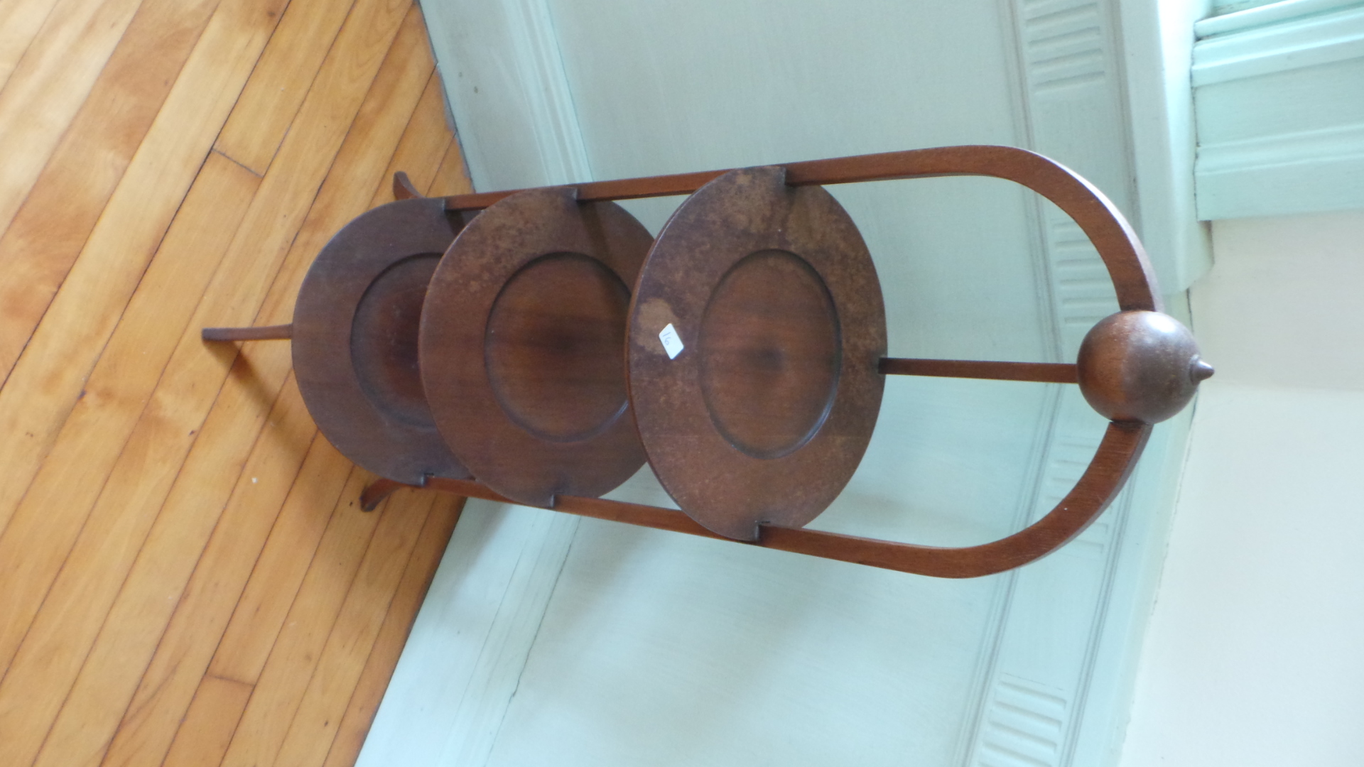 Antique 3 Tier Pie Stand, Holidays Are Coming #6970 | Auctionninja.com