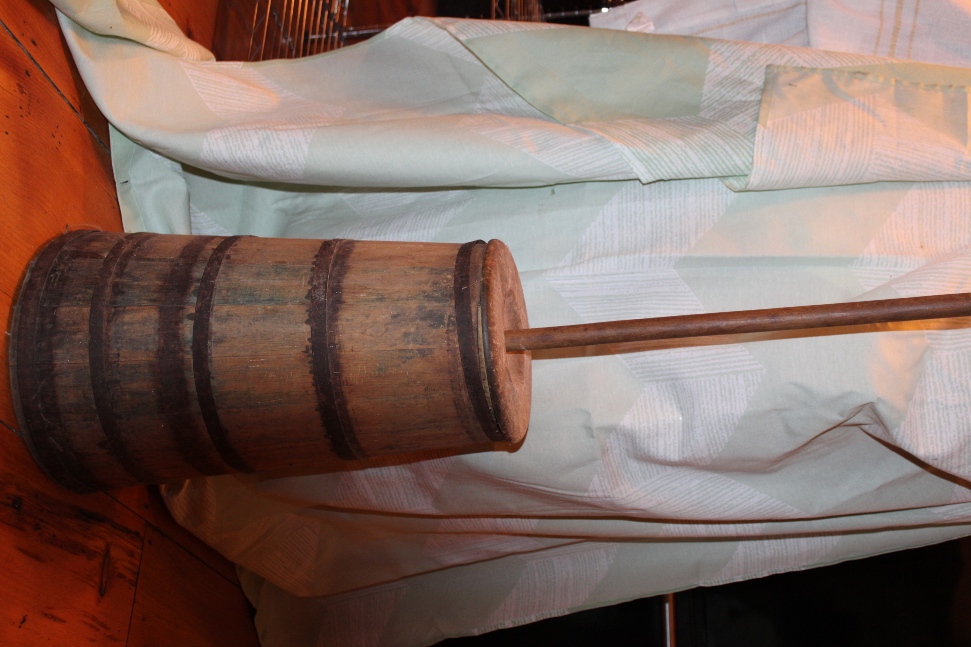 Antique Primitive Butter Churn #5835 | Auctionninja.com