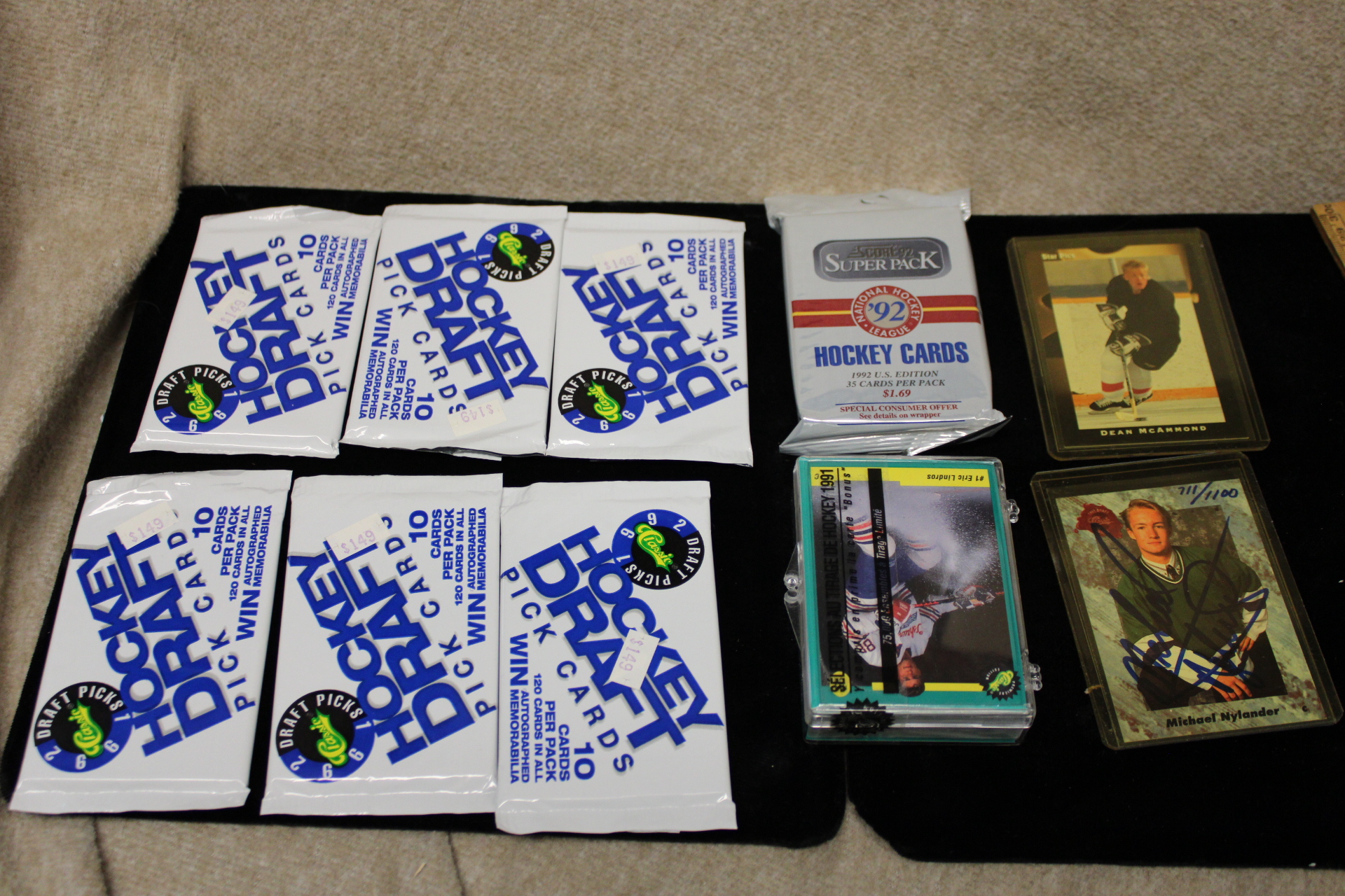 Lot Of 10 NHL Hockey Card Packs Sealed DRAFT PICKS, Classic Packs'92,Score '92 Pack, 1 COA 1 ...