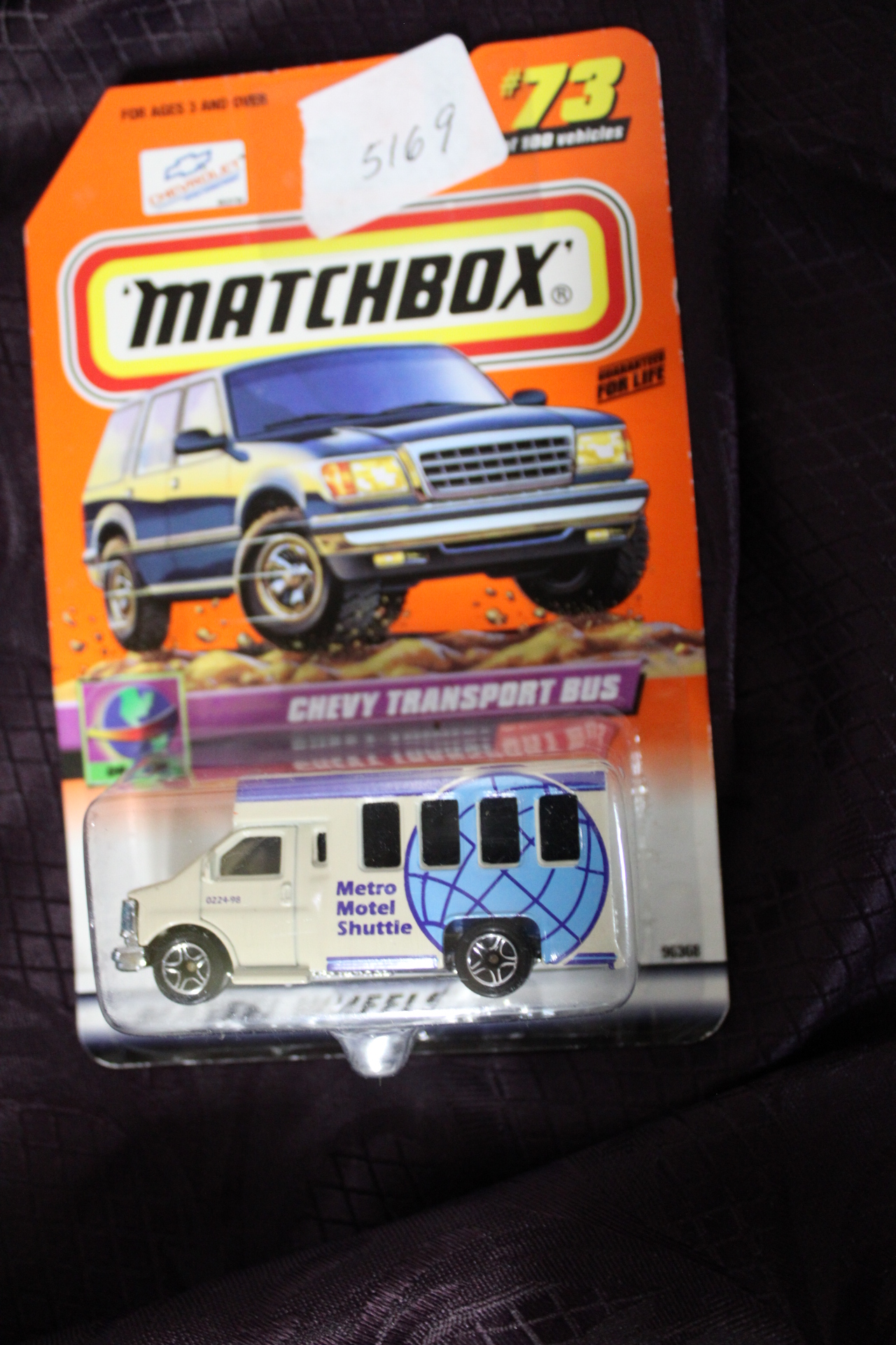 1999 Matchbox #73 Of 100-Chevy Transport Bus #5169 | Auctionninja.com
