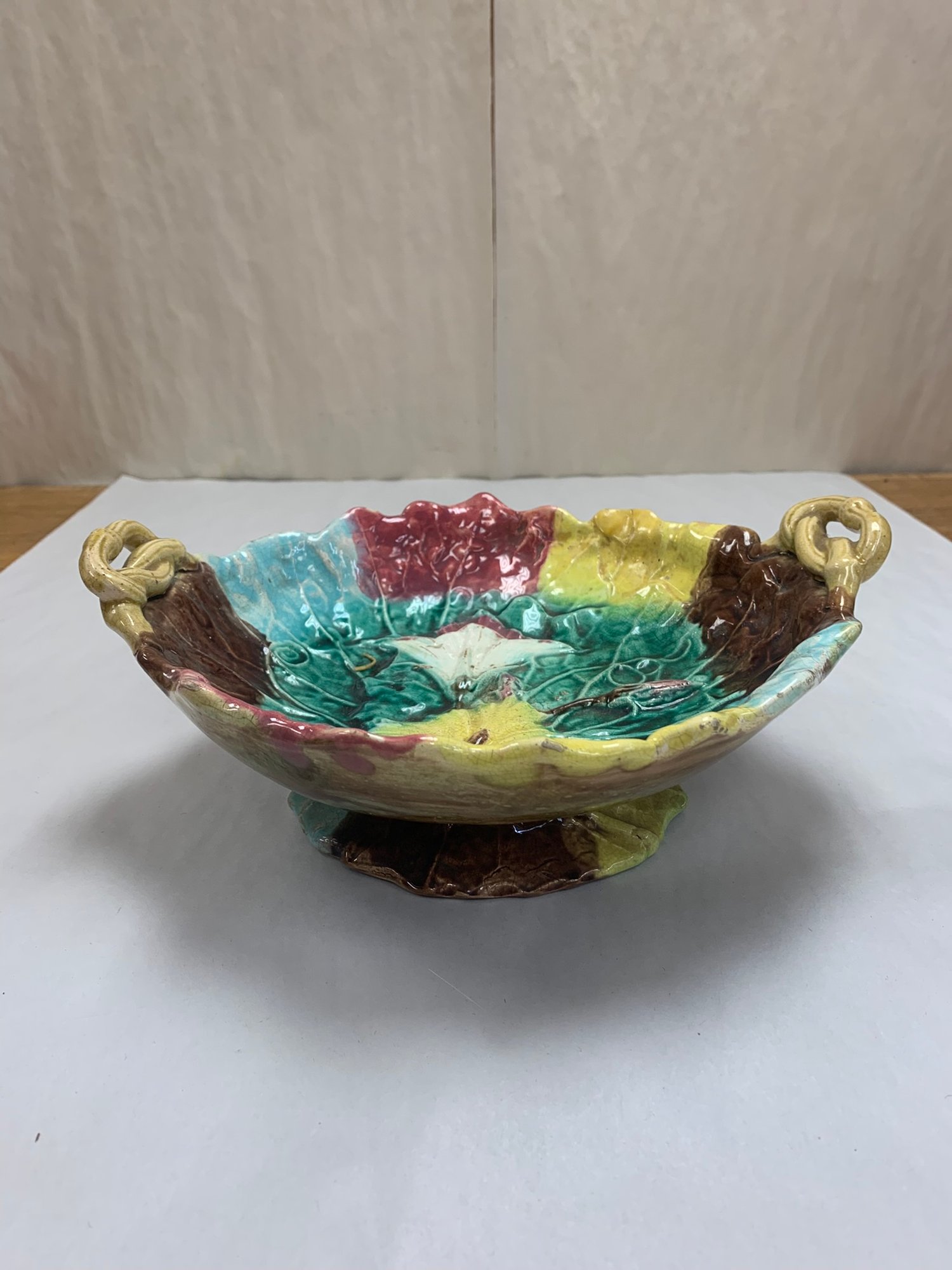 VERY NICE MAJOLICA DOUBLE HANDLED BOWL 11 "W X 3.5"H #4845 ...