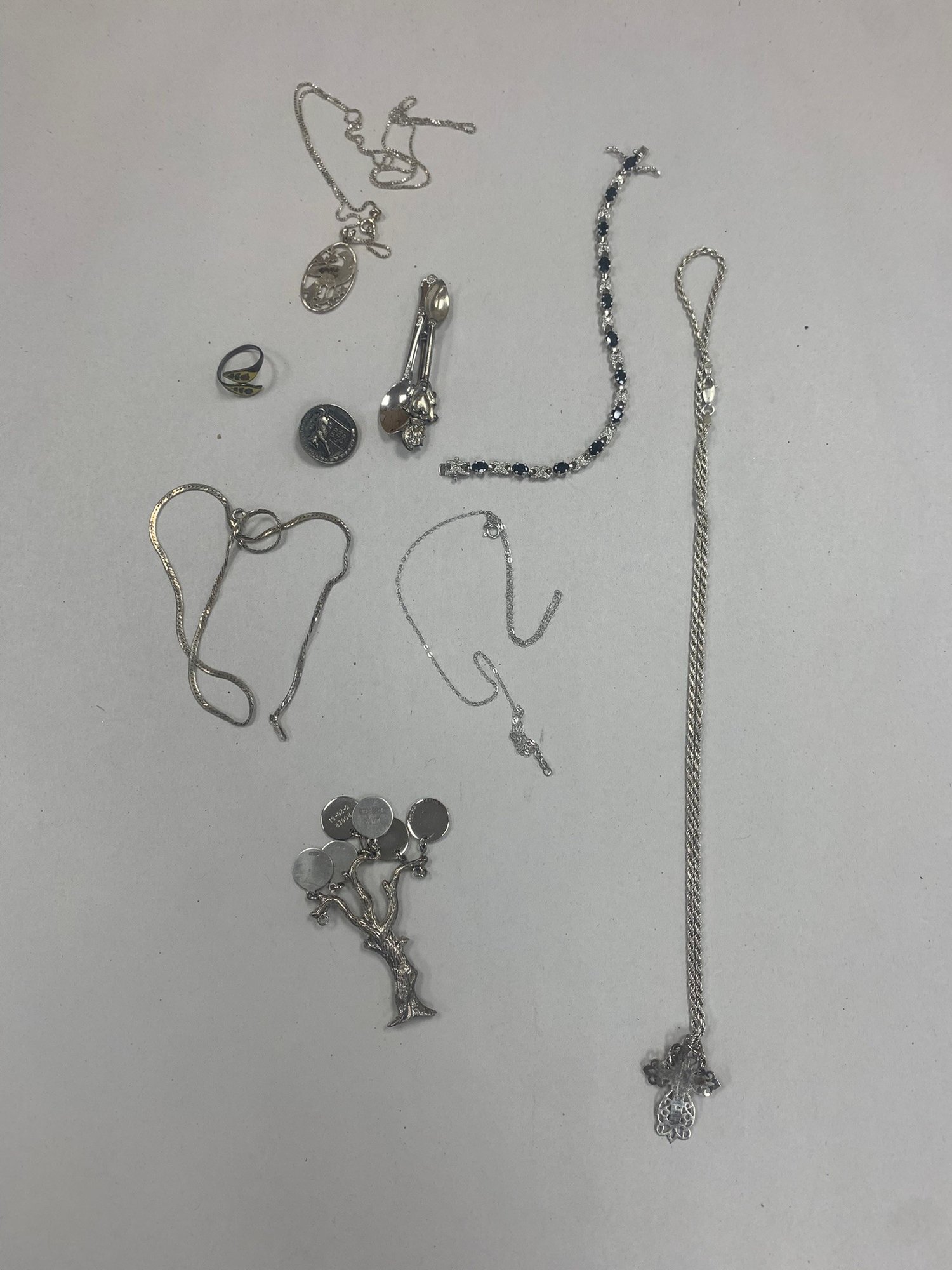 LOT OF STERLING SILVER, 60 GRAMS #8453 | Auctionninja.com
