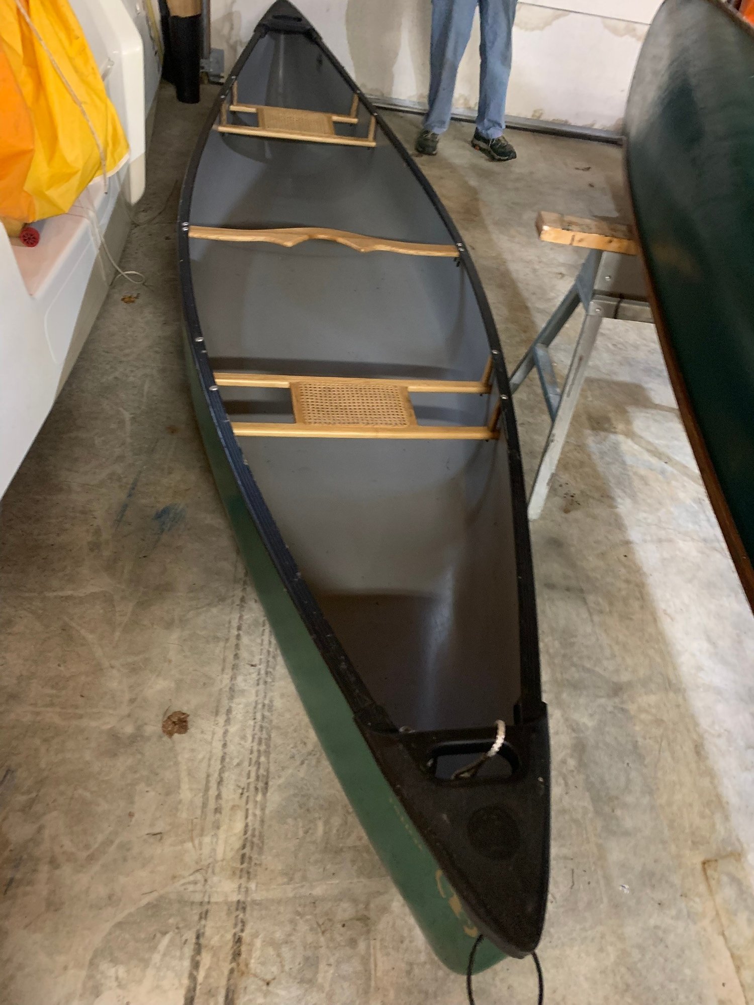 14' MAD RIVER CANOE, SEATS AND MIDDLE PIECE ARE NEW #7001 ...